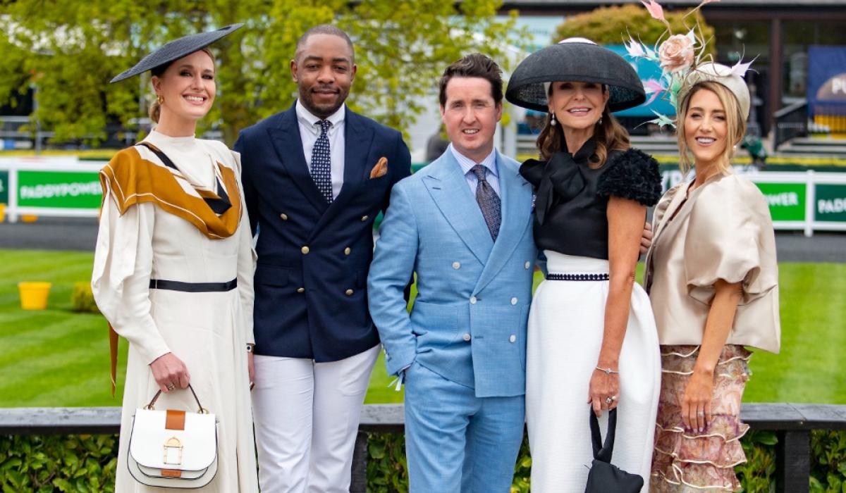 THROWBACK PICTURES: Out and about among the crowds on Ladies Day at ...